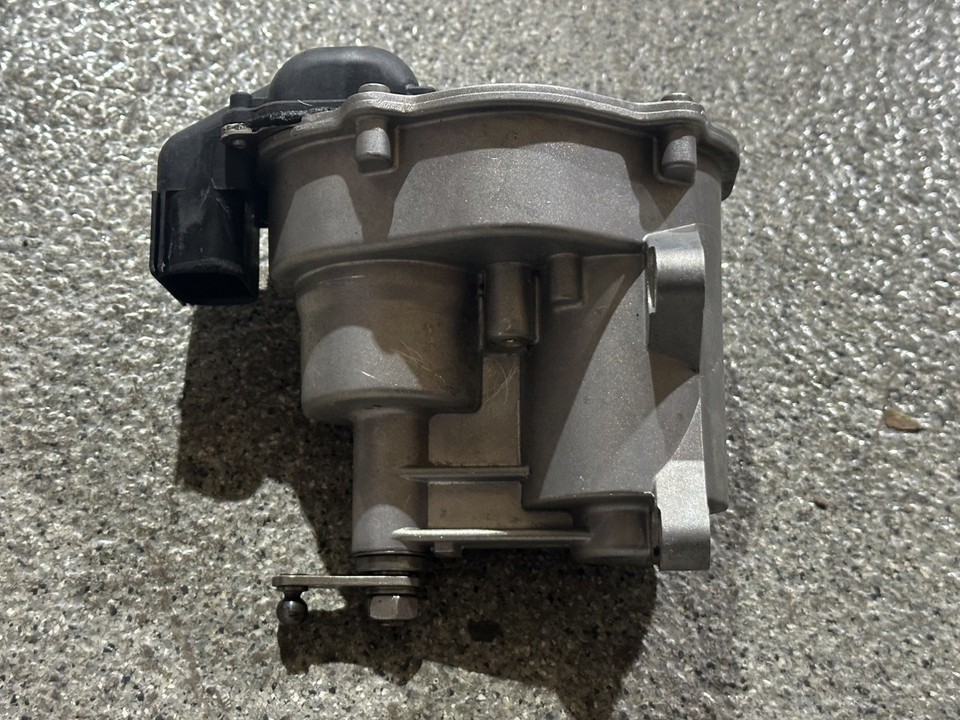 08-13 BMW M3 E90 E92 E93 OEM Throttle Body Actuator S65 V8 13627838085 ...