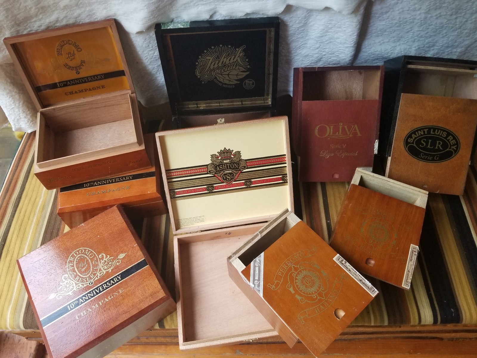 Lot of 9 mixed CIGARS CLASSIC WOOD CIGAR BOXES - EMPTY. Slide ...