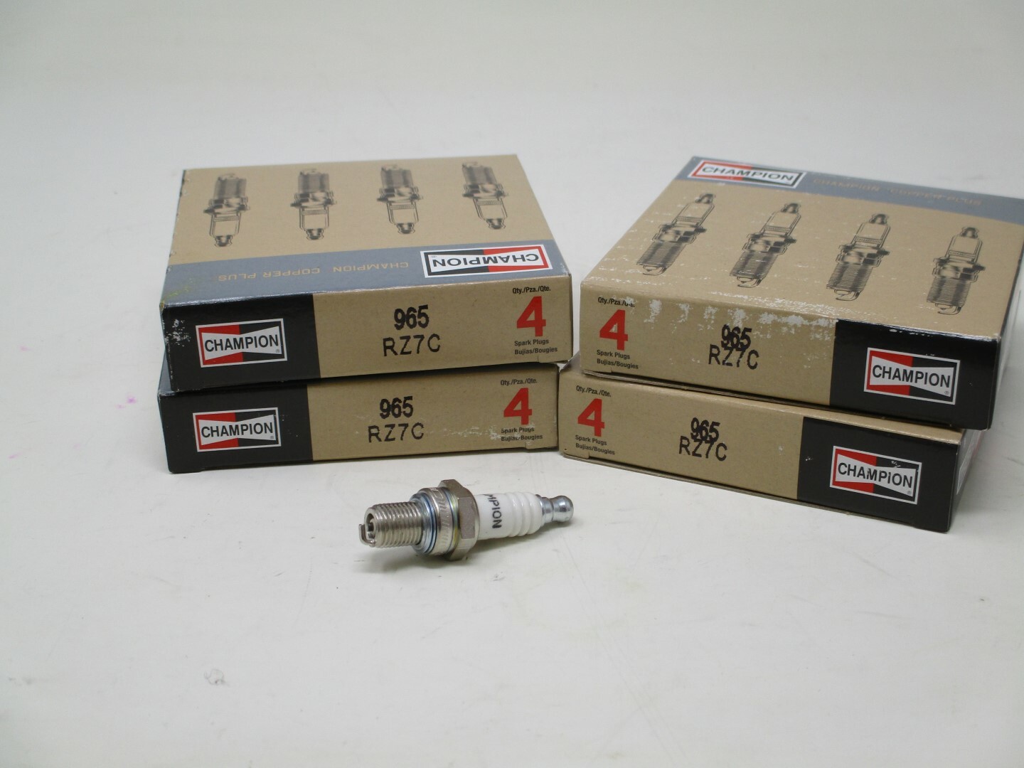 16 Champion RZ7C 965 Spark Plugs NGK 3066 NGK 3365 3365 CMR6H 3066 ...