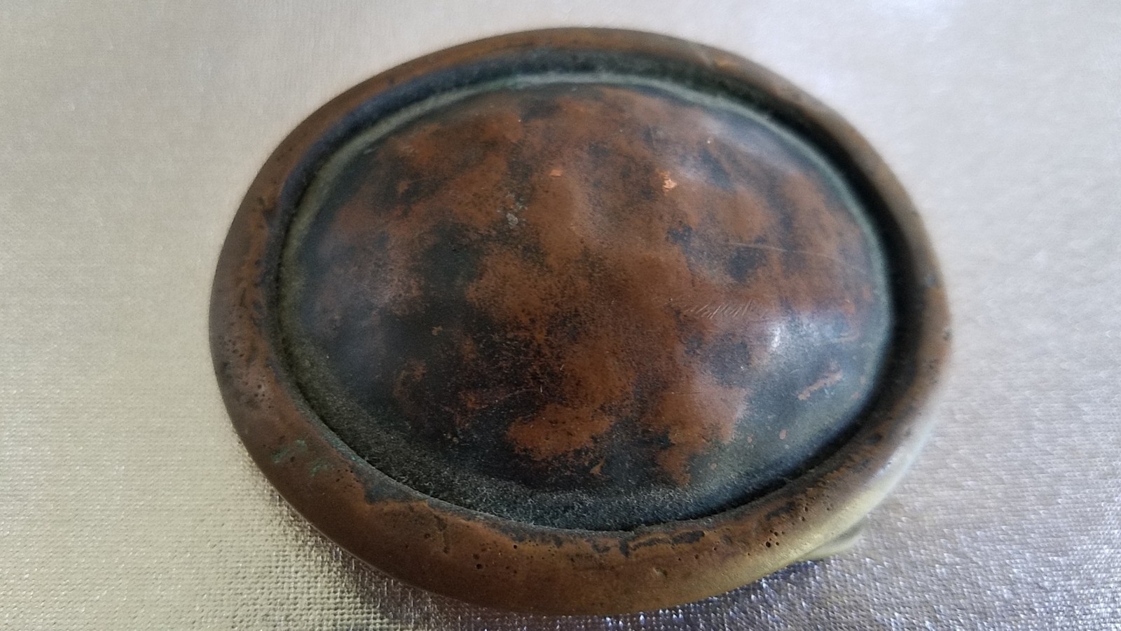 ANTIQUE HAMMERED BRONZE OVAL SHAPED BLANK BELT BUCKLE - Gem