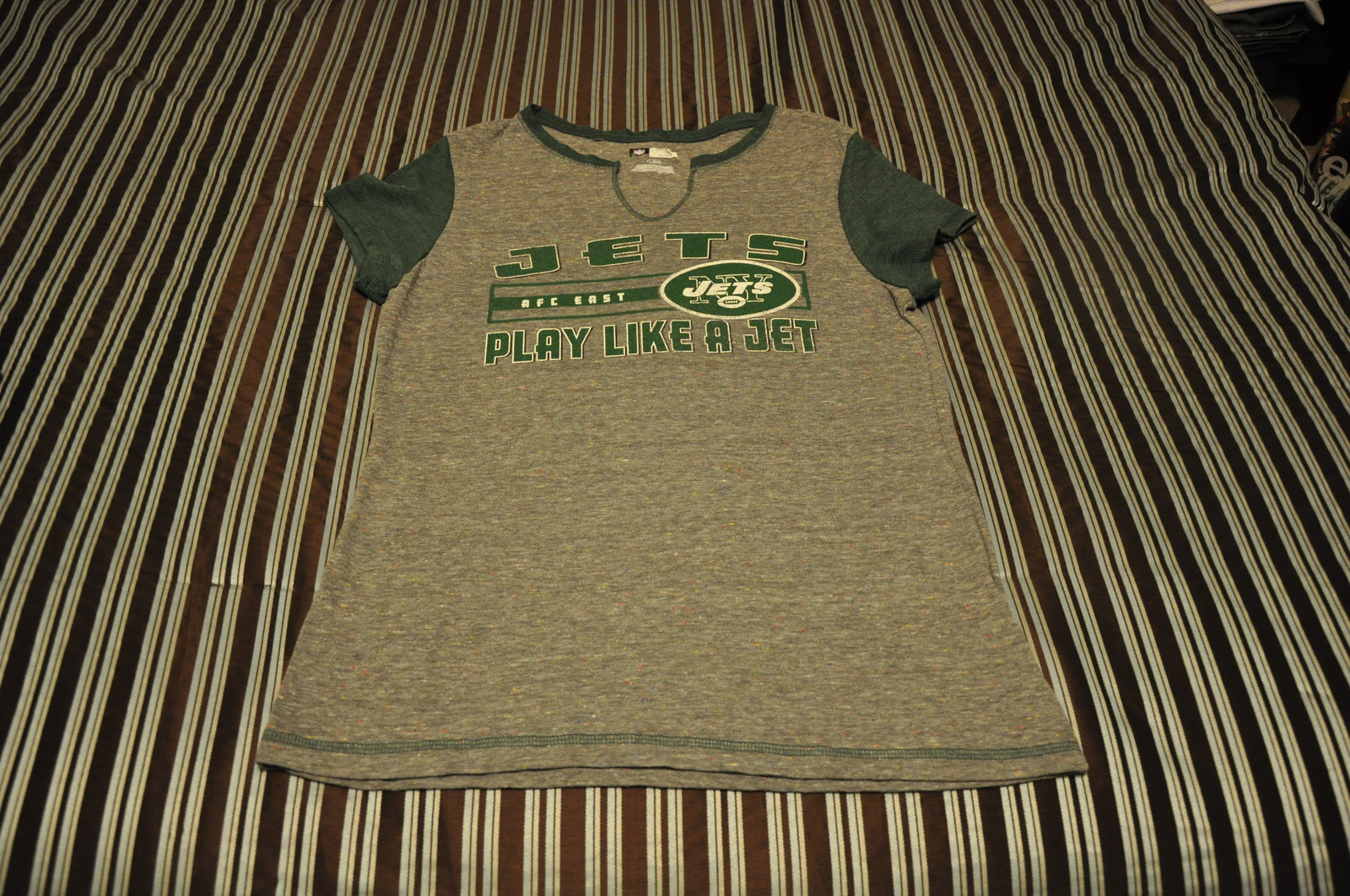NWOT New York Jets Womens Ladies Shirt (S, L) T-Shirt Polo Hat Jersey ...