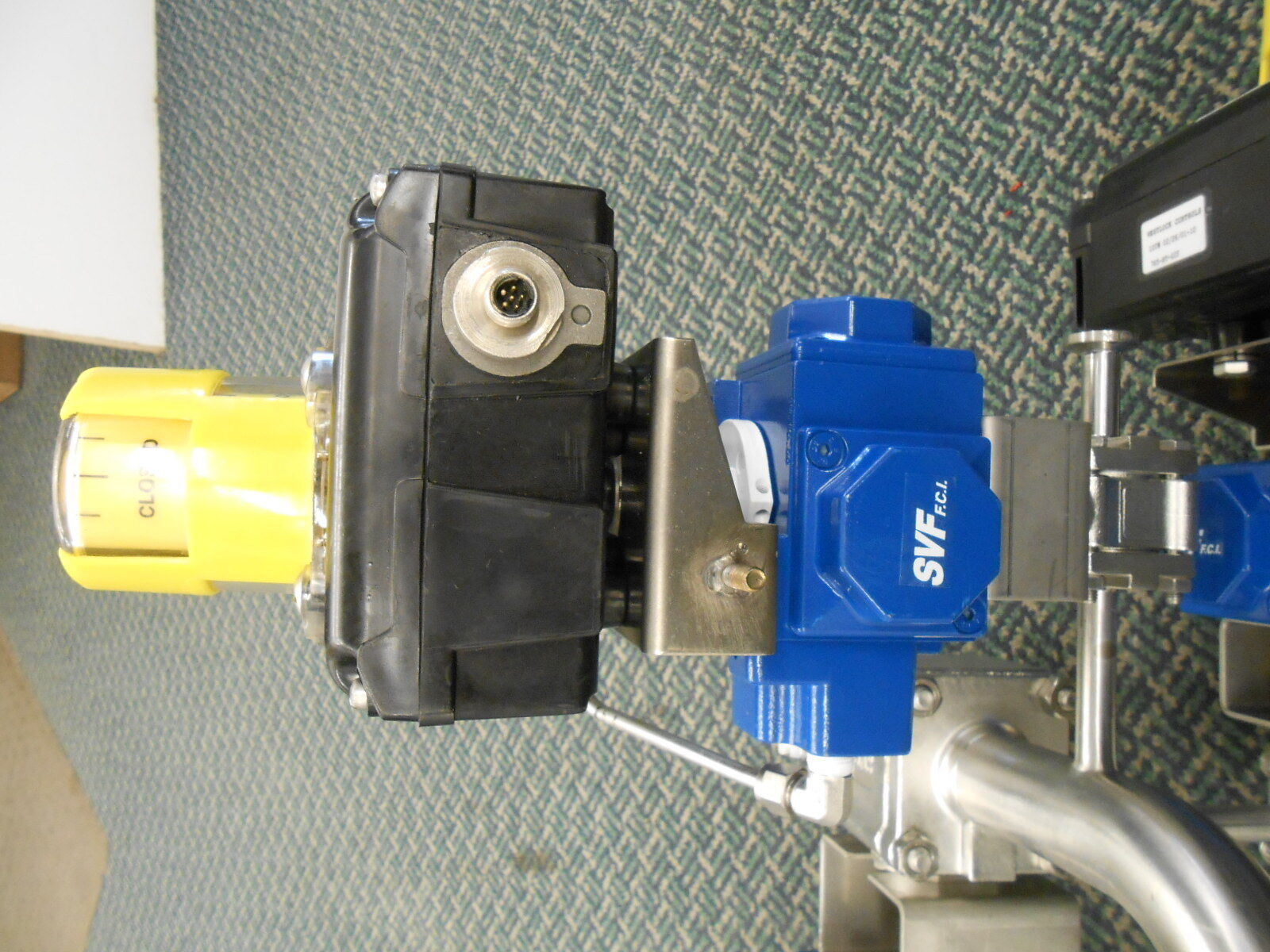 1½" AND TWO ½" BALL VALVES W/ SVF F.C.I. ACTUATORS & WESTLOCK BEACON ...