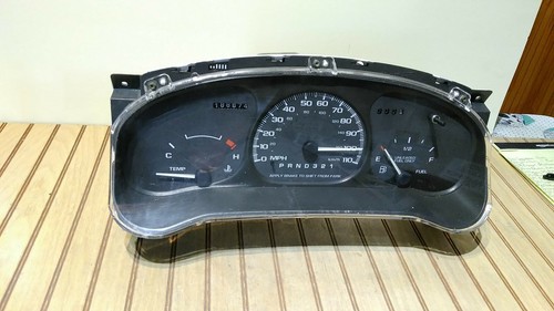 CHEVY VENTURE VAN INSTRUMENT GAUGE CLUSTER 188,674 MILES OEM 1999 ONLY ...