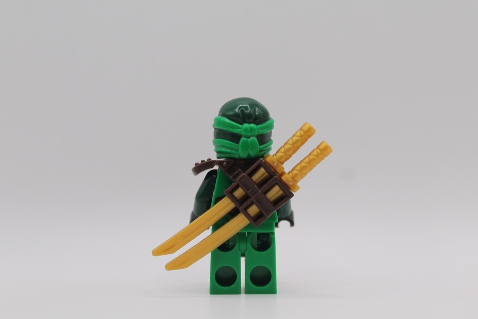 Lego Lloyd Minifigure Honor Robe Ninjago Day of the Departed 70596 ...