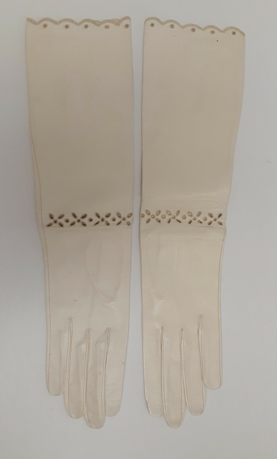 Vintage CHRISTIAN DIOR Opera Length Gloves Leather Ey… - Gem