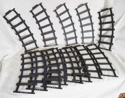 Curved toy train track 13 pieces | eBay