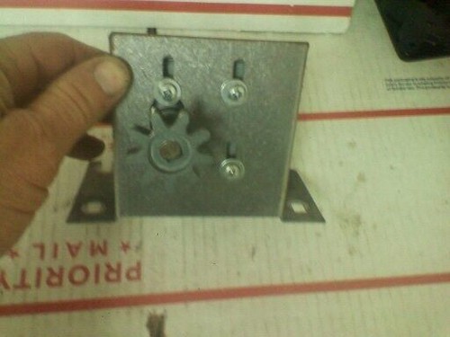 Gravity Hill redemption arcade prize motor with bracket working | eBay