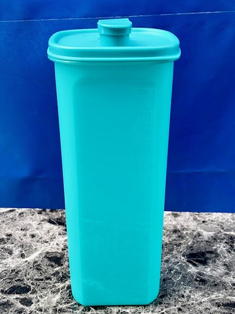 Tupperware Slim Line Fridge Pitcher 2qt/2L with Strainer Different ...
