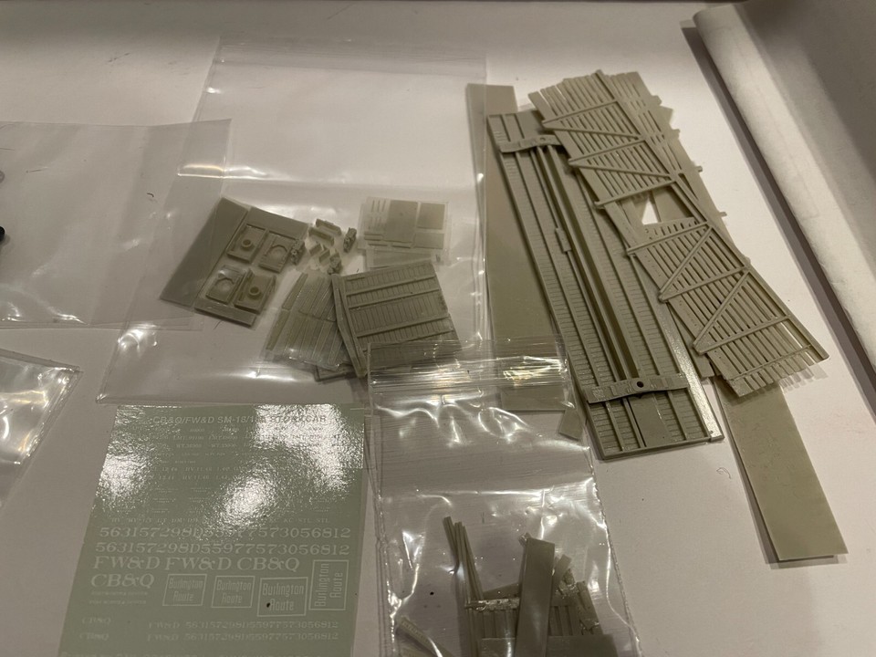 HO Various Sunshine Models Kits CB&Q Chicago Burlington and Quincy | eBay