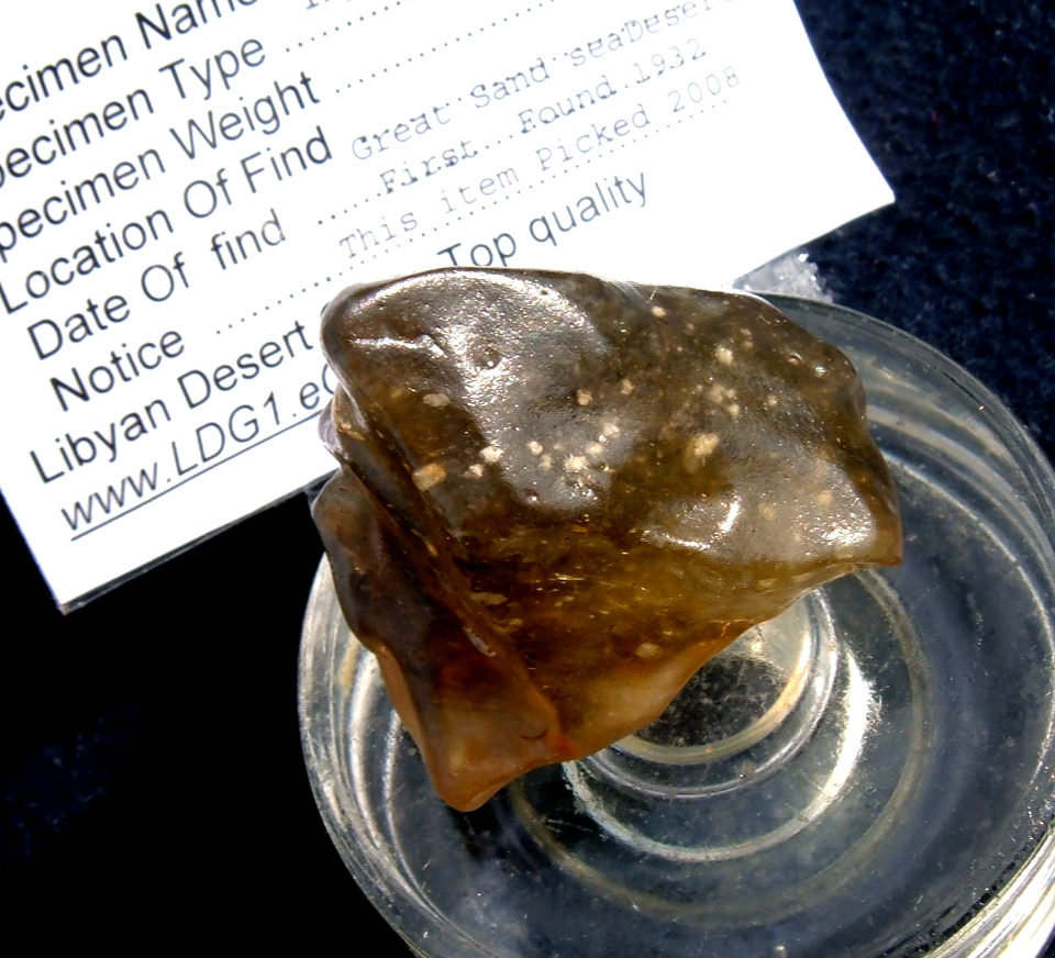 Libyan Desert Glass Meteorite Tektite impact specimen( 210 crt)Blue ...