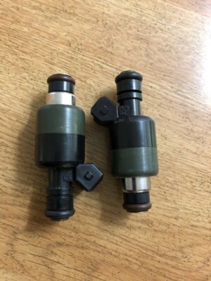 Holley EFI 65lb Fuel Injectors 522-6501 | eBay Australia