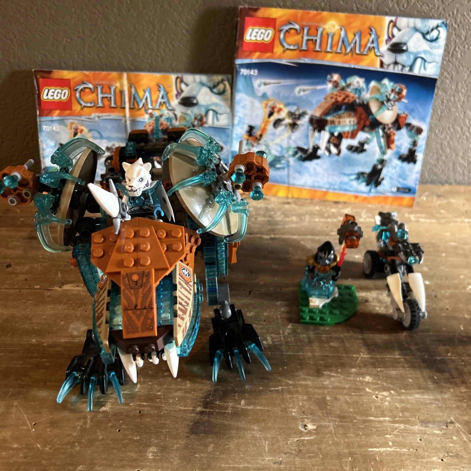 Lego Legends of Chima Sir Fangar's Sabre-Tooth Walker 70143 99% ...