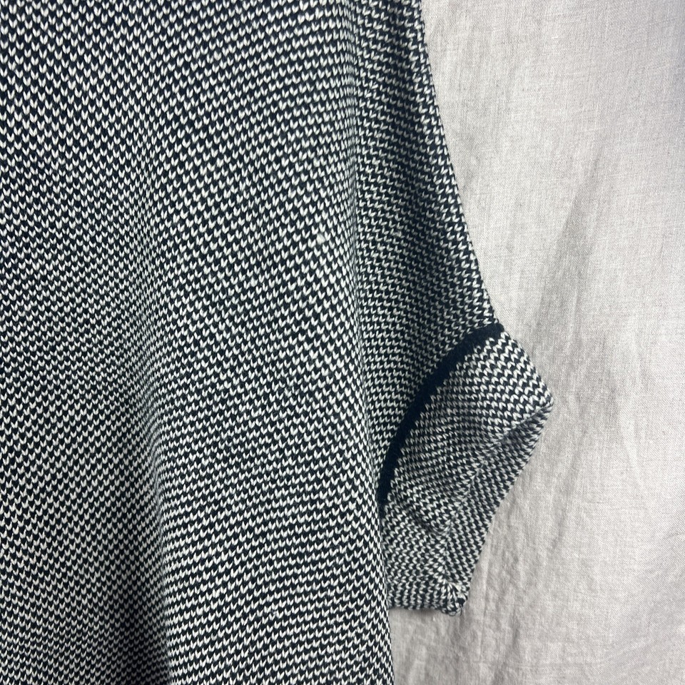 Janice Apparel Womens Black/Ivory Open Front Short Sleeve Knit Poncho ...