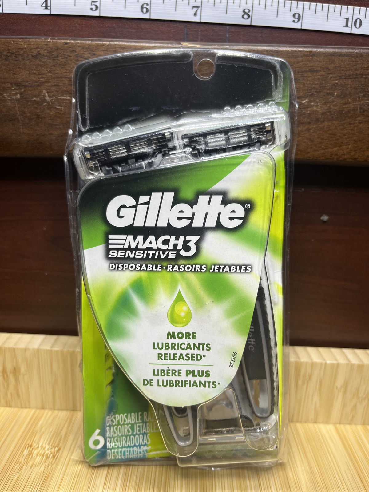 Gillette Mach 3 Sensitive Disposable Razor 6 Count - Green for sale ...