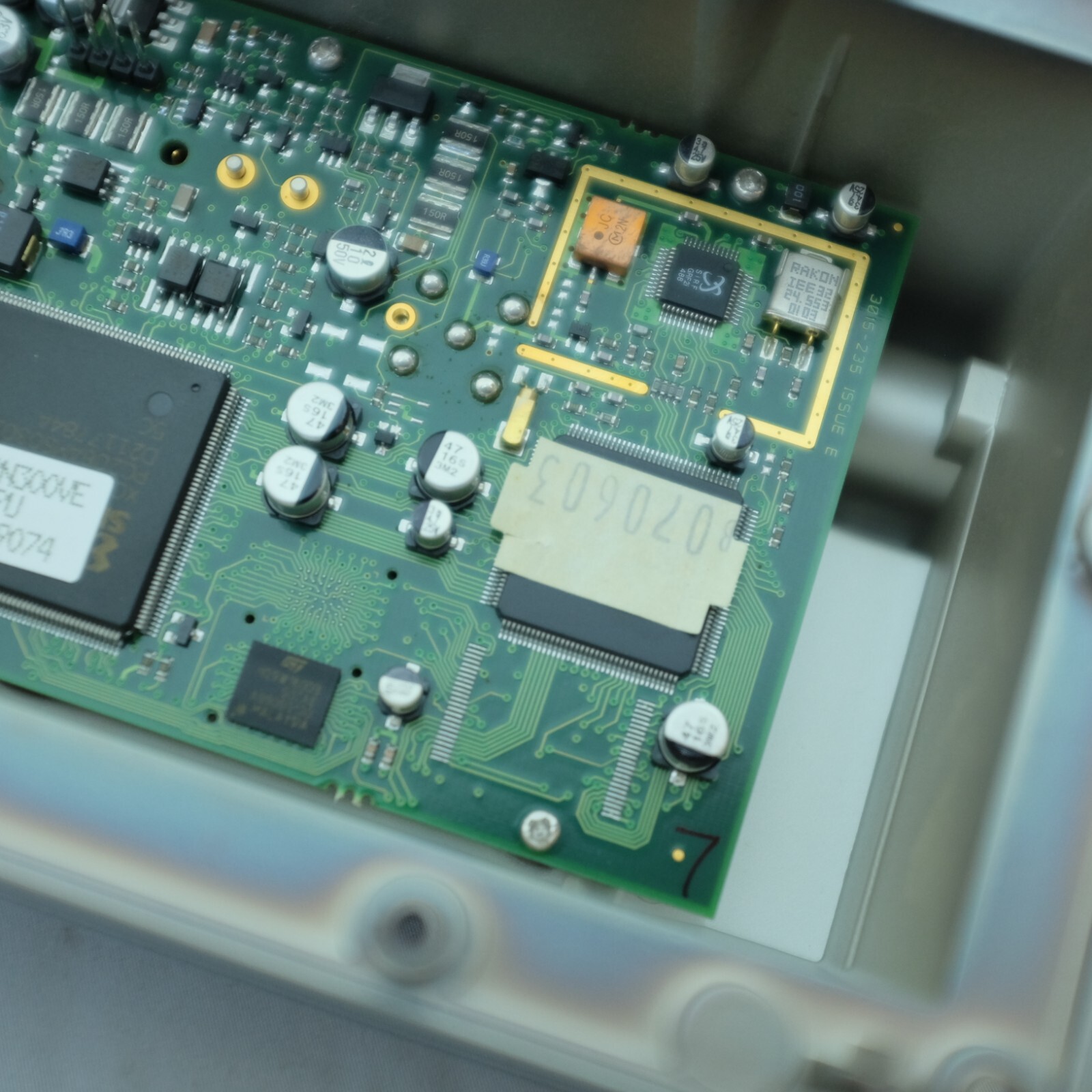 Raymarine Rn300 GPS Receiver Display E32017 Raytheon for sale online | eBay