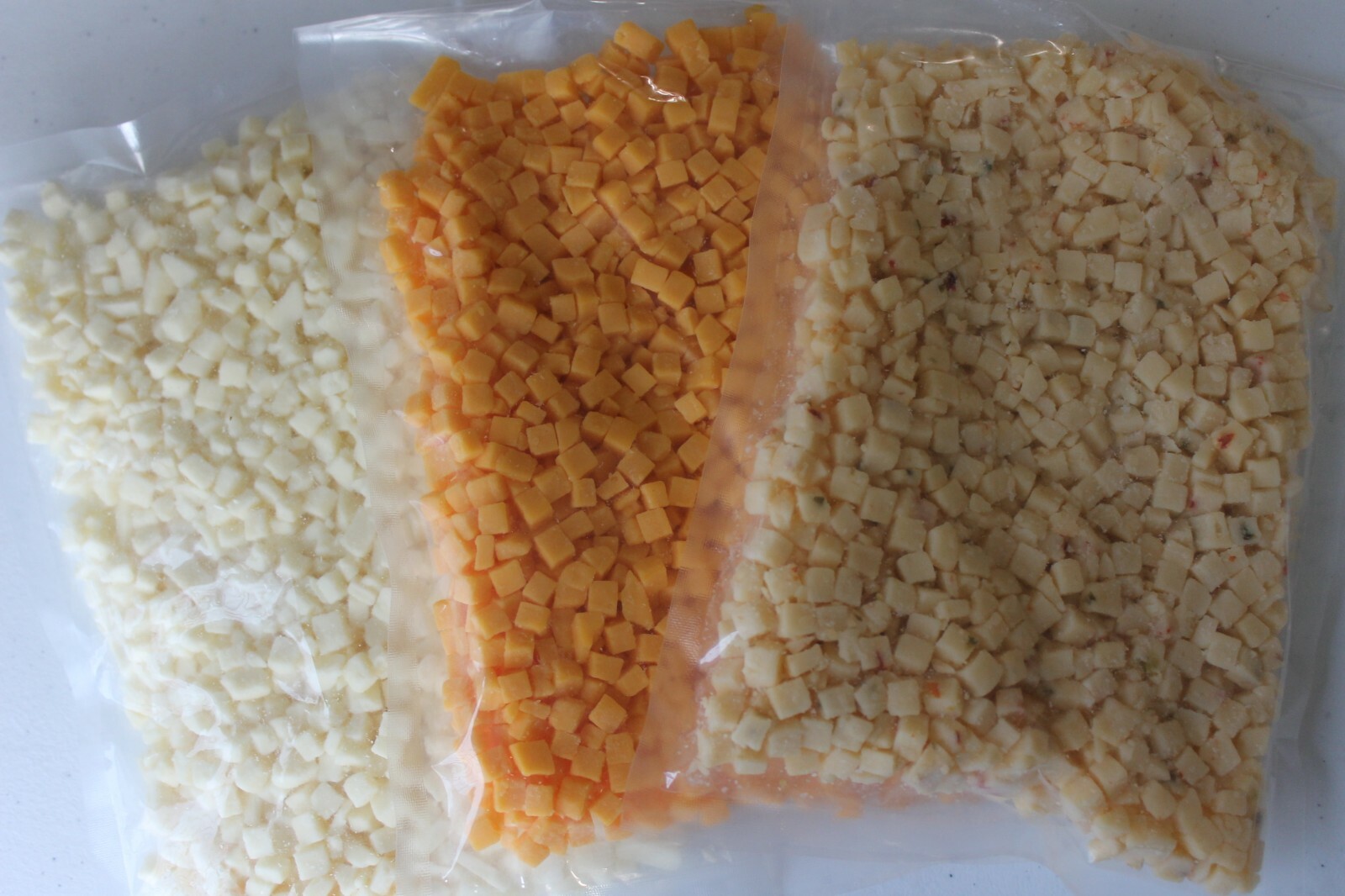 2 lbs ¼” Diced High-Temp Cheese, 8 oz Pepper Jack, 16oz Cheddar, 8oz ...