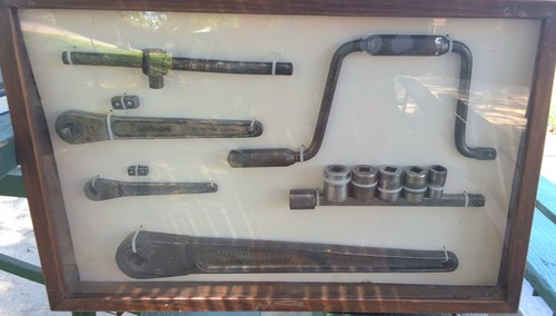 1920s?-30s? 14 Pieces of antique Snap On hand tools in display case.🔧🪛🧰 ...