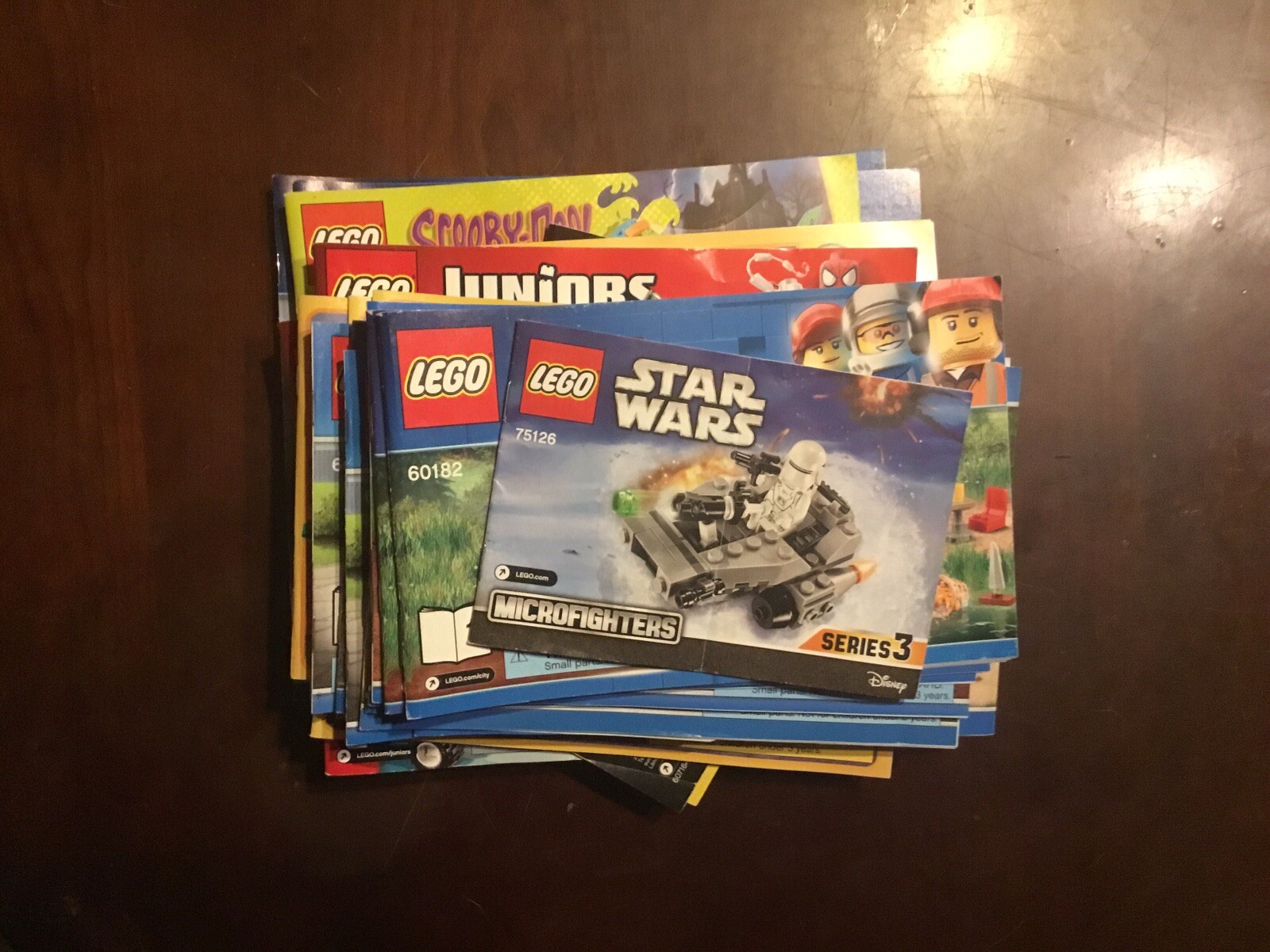 Huge Lot of Lego Instruction Books. City, Star Wars, Creators, Classi ...