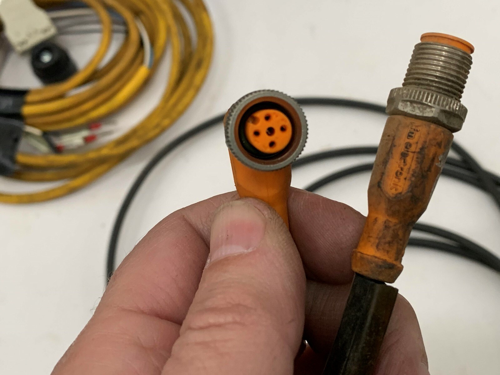 IFM Electronic BX-PUR Cable 300V with M12 connections P/N E238831 (Lot ...