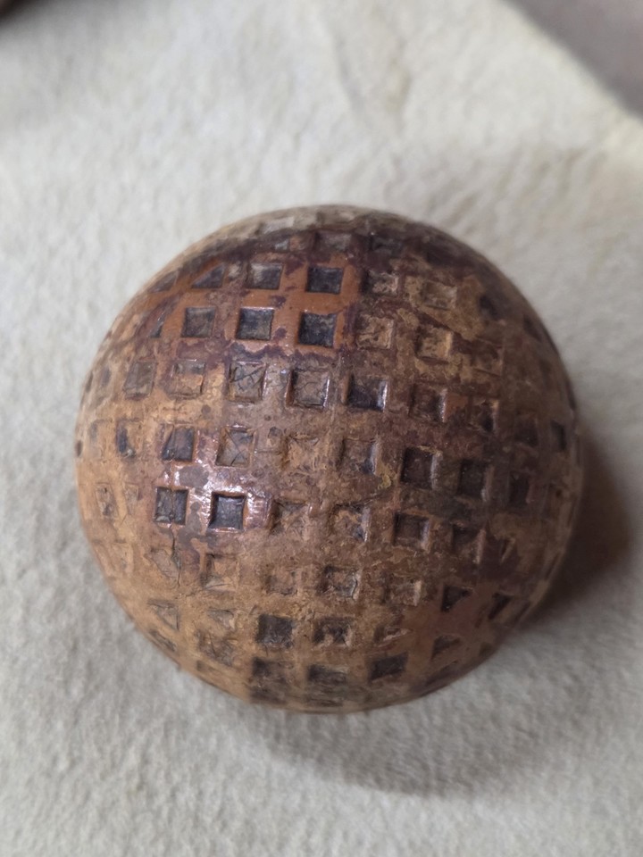 Vintage Lot Of 11 Golf Balls. Square Dimpled. OLD. Gutty, Dunlop ...