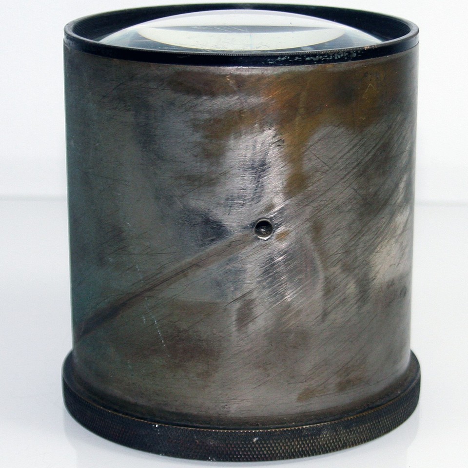 ROSS LONDON 4.5" DIAMETER VINTAGE MAGIC LANTERN LENS IN METAL MOUNT ...