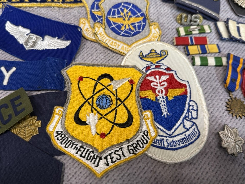 Vietnam USAF Lot Full Bird Colonel Bronze Star Wing Medals Patches ...