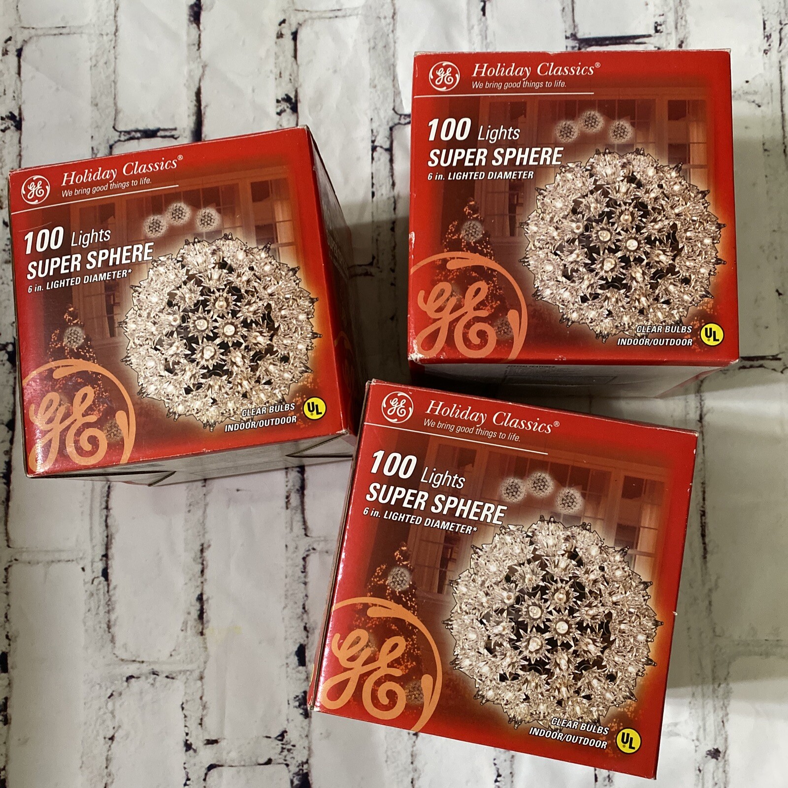 3 GE Holiday Classics 2002 Clear 100- Light Super Sphere Light 6 inches ...
