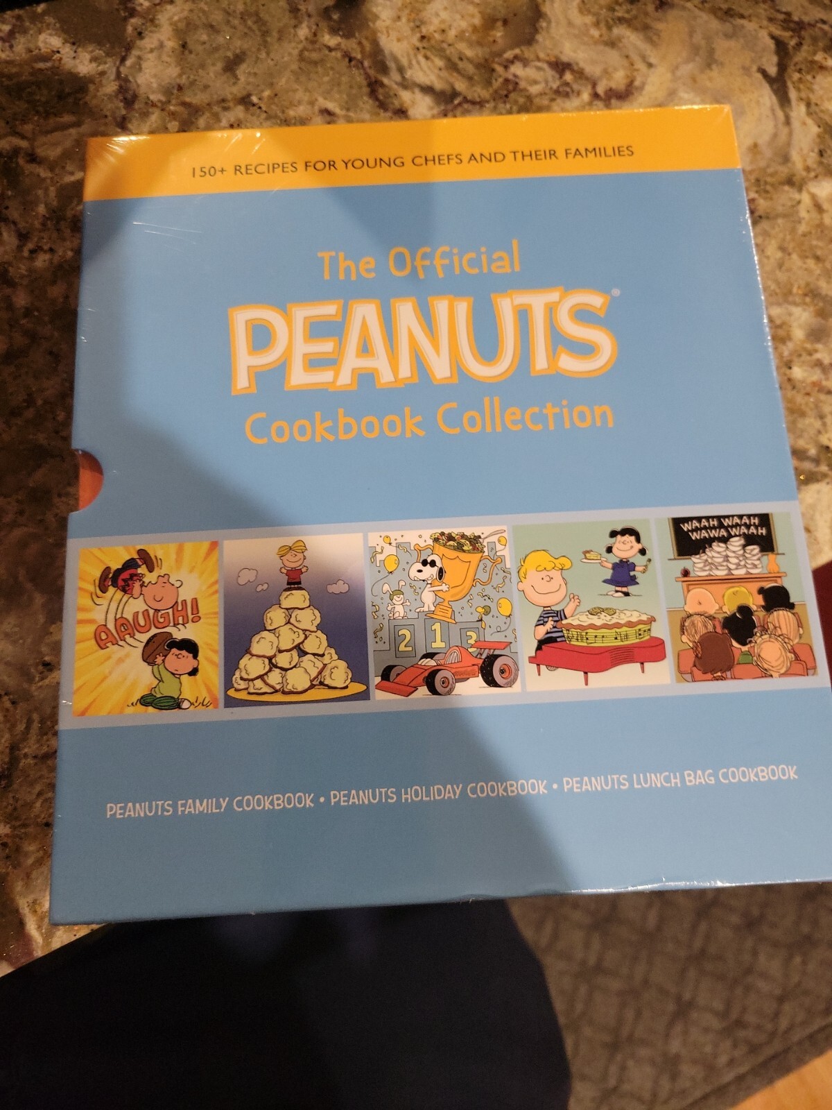 The Official Peanuts Cookbook Collection : 150+ Recipes for Young Chefs ...