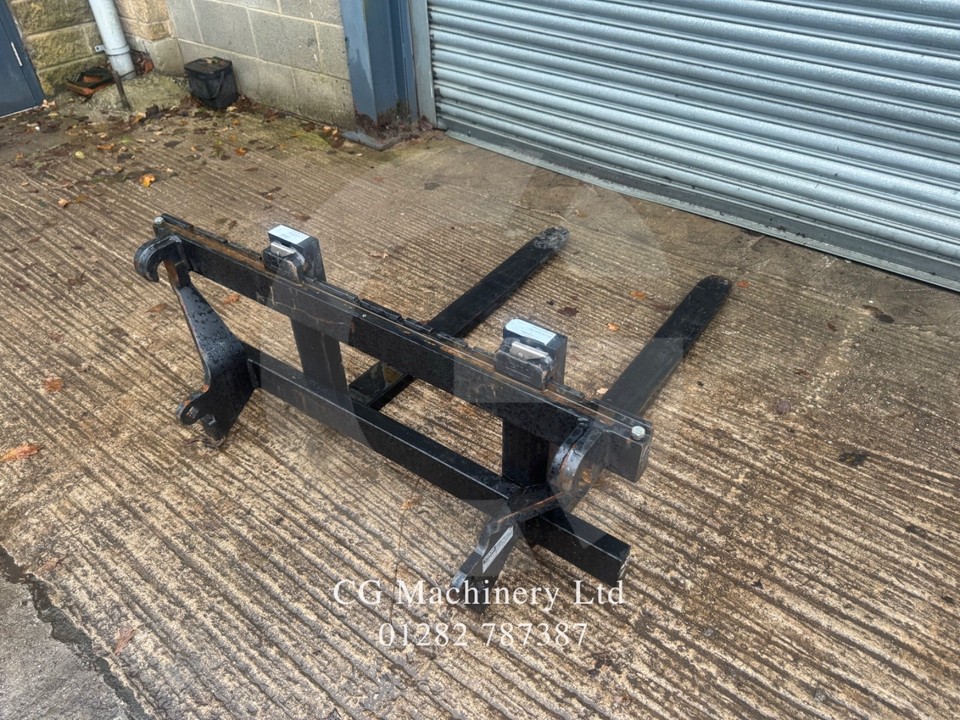 Euro 8 Pallet Forks & Frame , £585+VAT | eBay UK