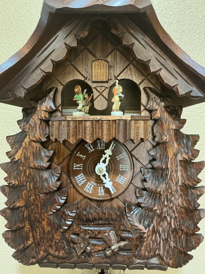 Original Black Forest cuckoo clock- new90%-very beautiful- cuckoo and ...
