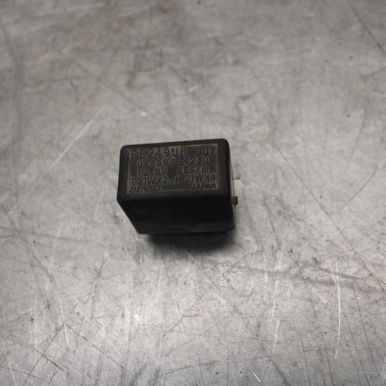 2016 Suzuki Bandit 1250S GSF1250SA ABS TURN SIGNAL BLINKER RELAY ...