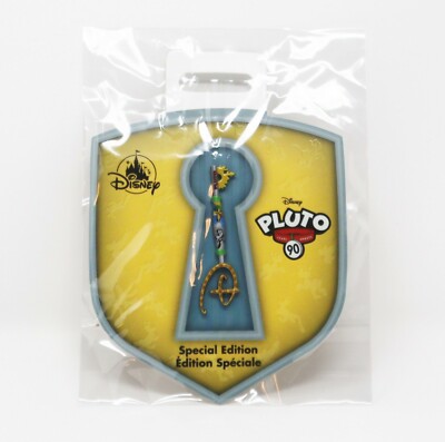 Disney Store Pluto 90th Anniversary Special Edition Key And Pin Set ...