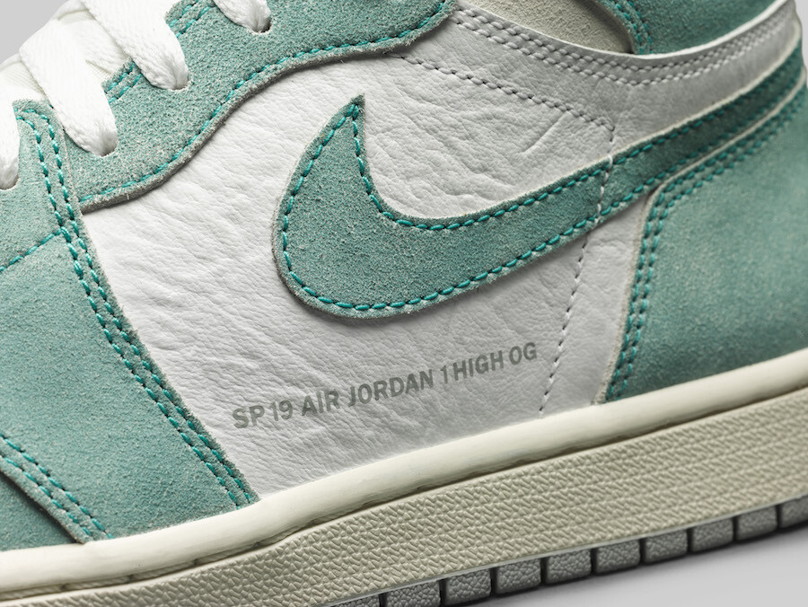 2019 Nike Air Jordan 1 OG High Turbo Green size 15. 555088 2019 Nike Air Jordan 1 OG High Turbo Green size 15. 555088