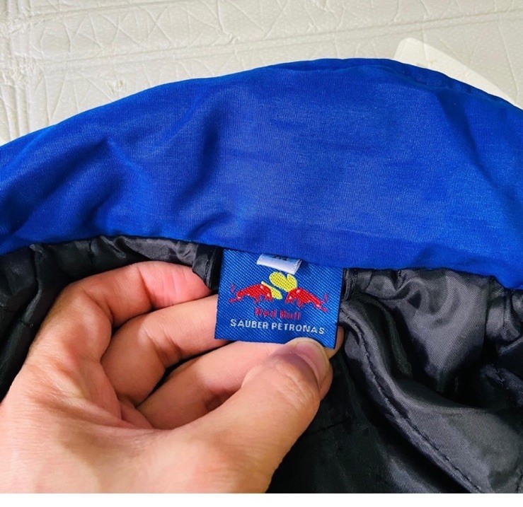 Rare Vintage Red Bull F1 formula 1 embroidered racing graphic blue ...