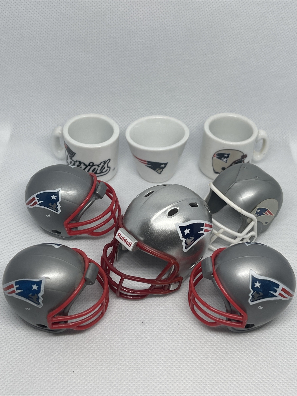 New England Patriots Football Mini Helmet Riddell Mug Vending Machine ...