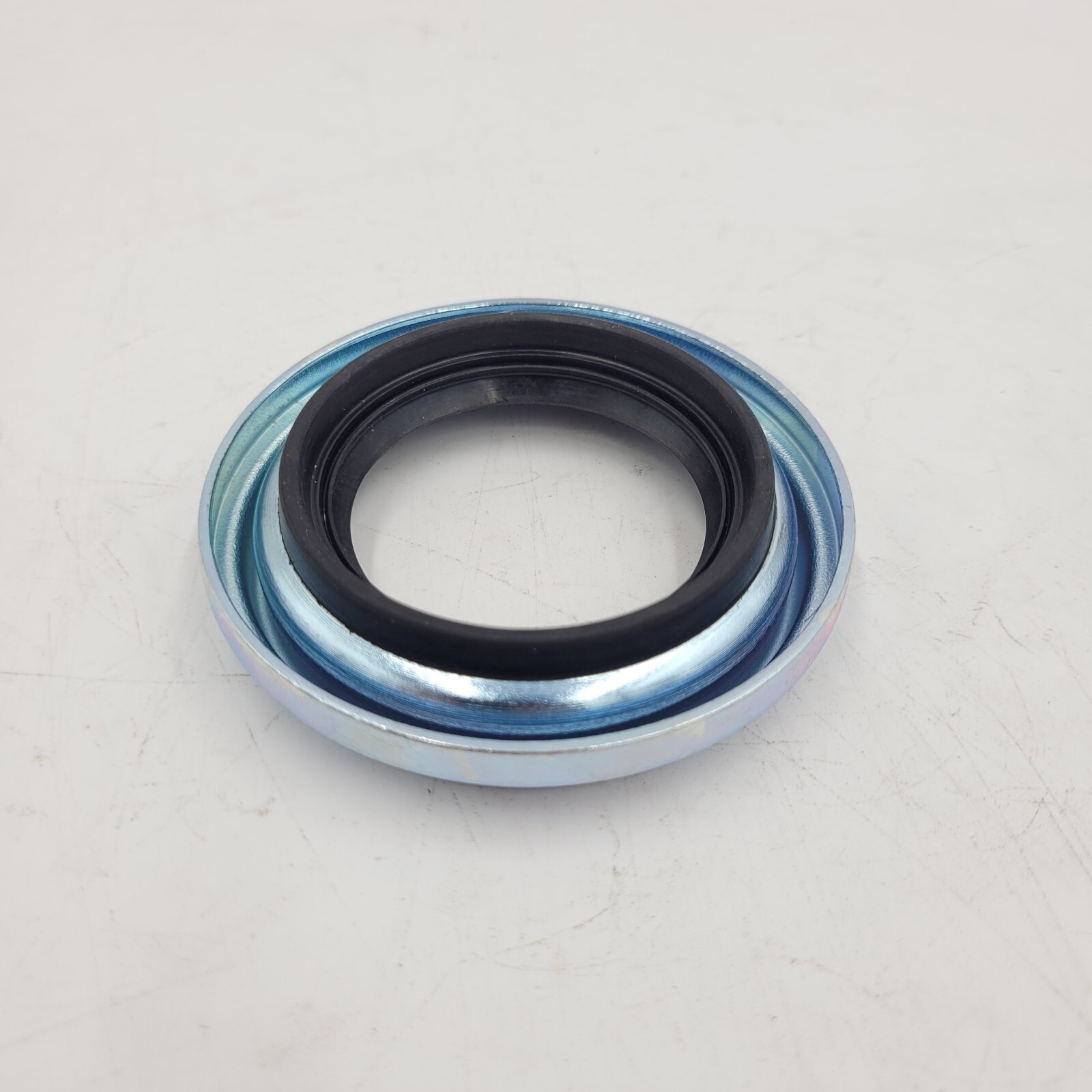 LR DEFENDER 110/130" Rear Differential Seal for Salisbury BR2298 ...