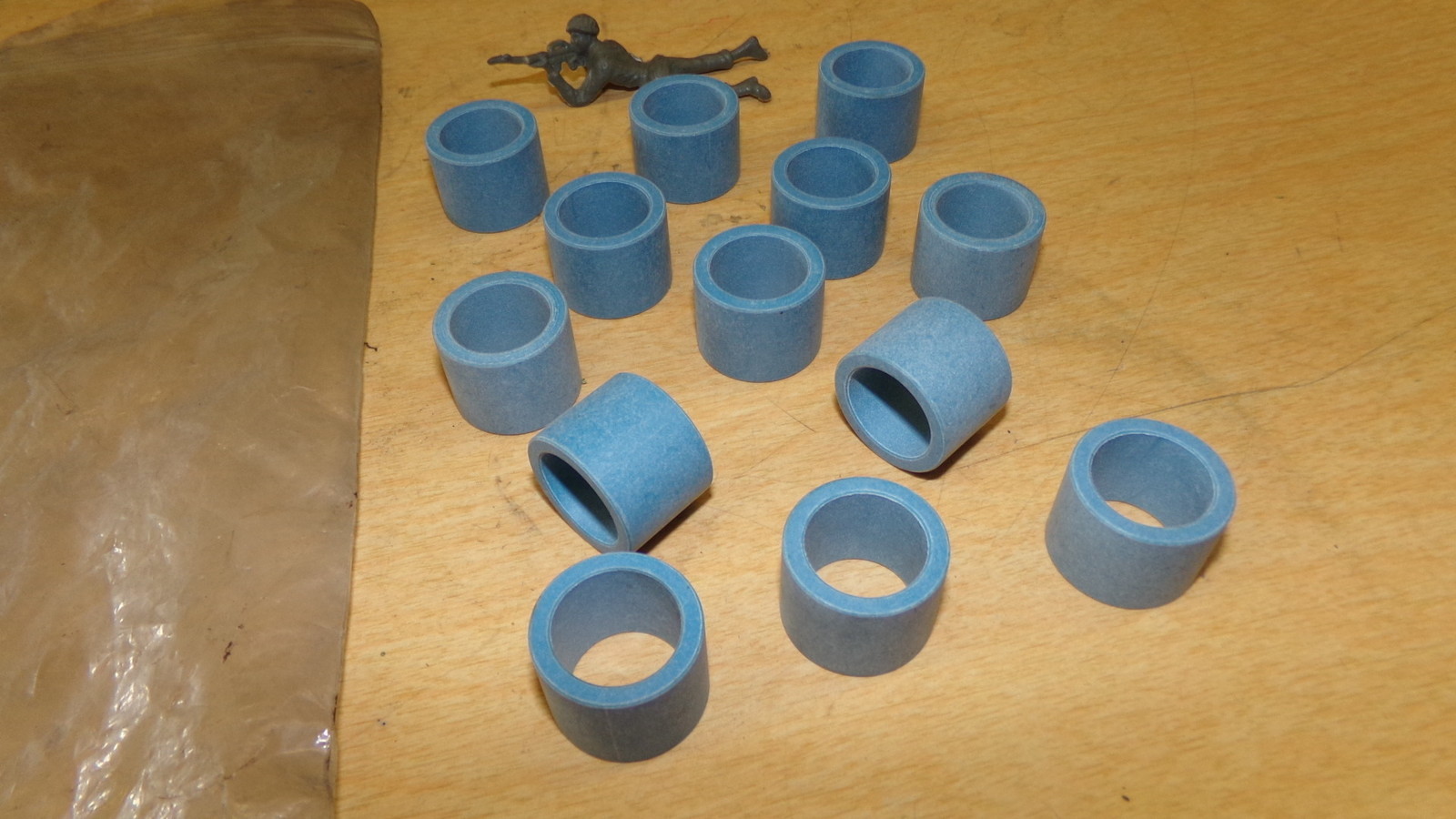 Lot of 13 Blue Bushings 1-1" Small *FREE SHIPPING* | eBay