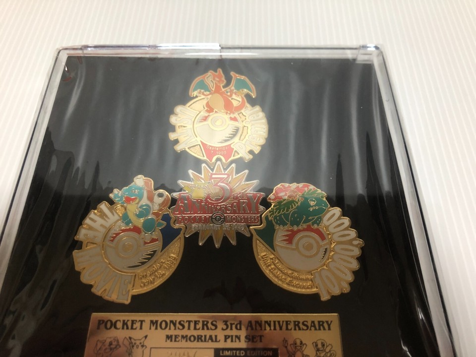 Pokemon 3rd Anniversary Memorial Pins Badge Set PoKemon Center Tokyo ...