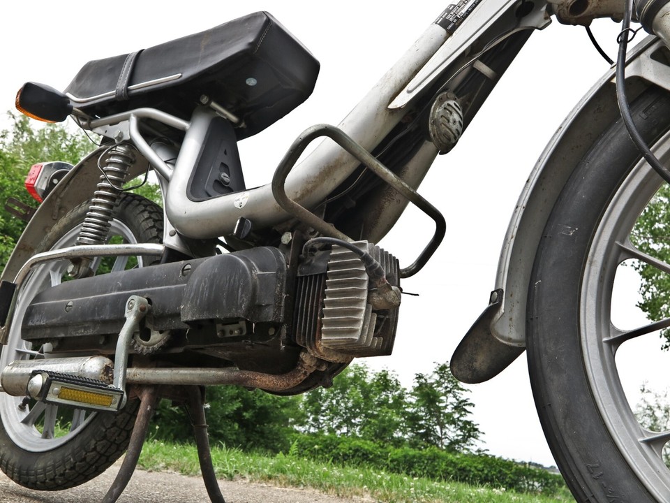 Vtg 1979 Vespa Piaggio GRANDE Project Moped 50cc for Repair or ...