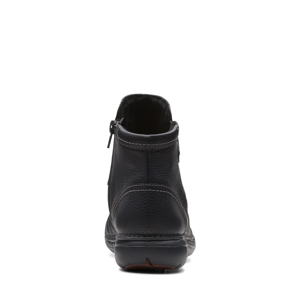 Clarks Un Loop Top 26168673 Womens Black Wide Leather Ankle & Booties ...