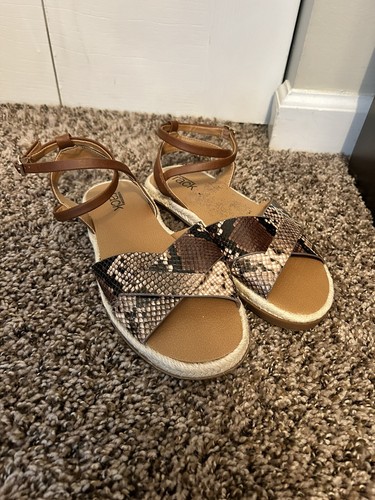 NWOT Nordstrom Rack Criss Cross Snakeskin Strappy Ankle Strap Flat ...