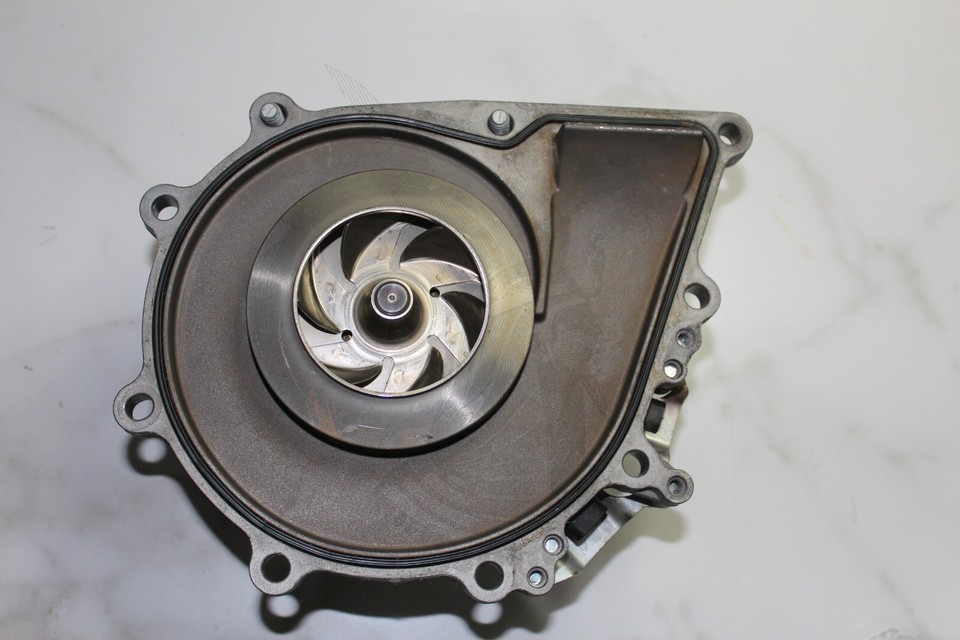 Mercedes-Benz Actros MP4 Water Pump 4712000401 A4712000401 | eBay