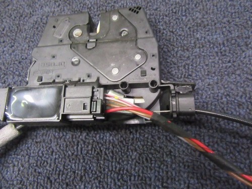 BMW 51247155158 F07 TRUNK LID SERVO LOCK DRIVE OEM 5 SERIES GT 550I ...