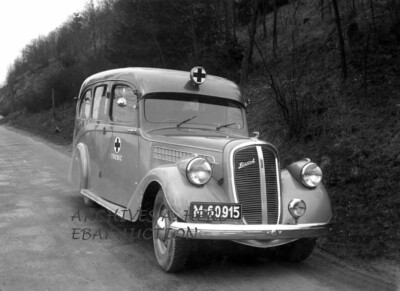 Skoda Favorite type 904 sanita auto automobile car photo press ...