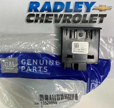 NEW GM OEM RECEPTACLE- GENERAL MOTORS GMC 13529869 | eBay