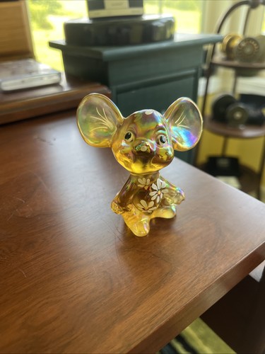 fenton glass mouse figurine Artist Signed | eBay