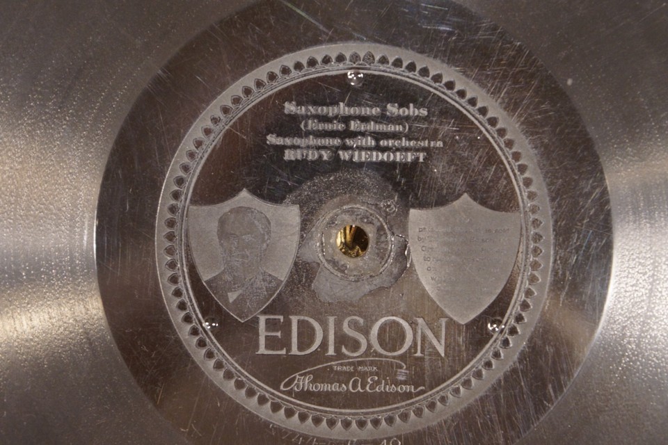 Edison Diamond Disc Record New York Blues & Saxophone Sobs | eBay