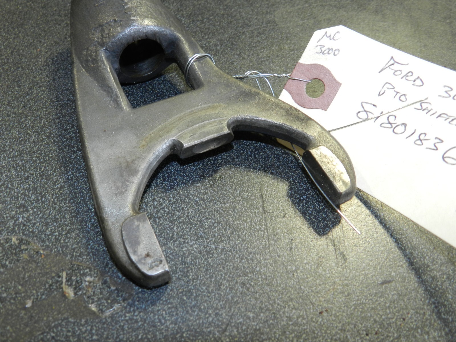 Ford 3000 Tractor PTO Shifter Yoke 81801836 for sale online | eBay