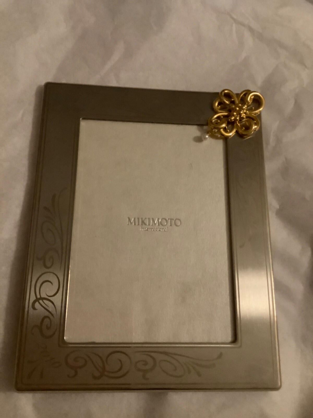 EXC COND Mikimoto 2010 Photo Frame Stand with Pearl Drop - 4” x 6 ...