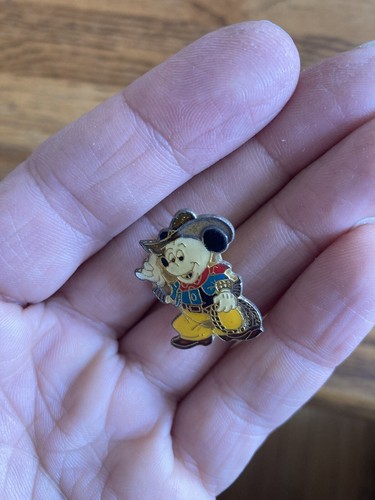Vintage Disney Mickey Mouse Cowboy Pin Trading Pin | eBay